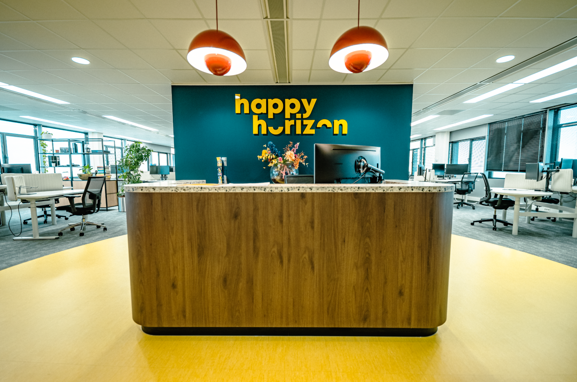 Happy Horizon - BrightAnalytics